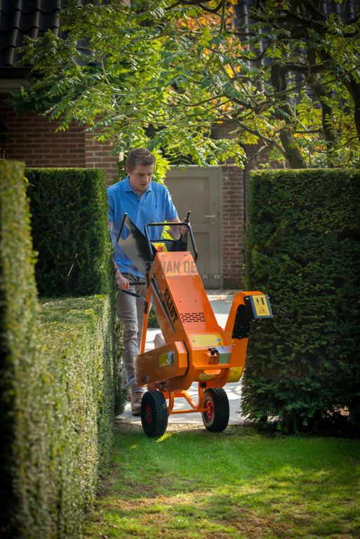 Eliet Minor 4S hakselaar GP200 Honda | www.keesvanderspek.nl