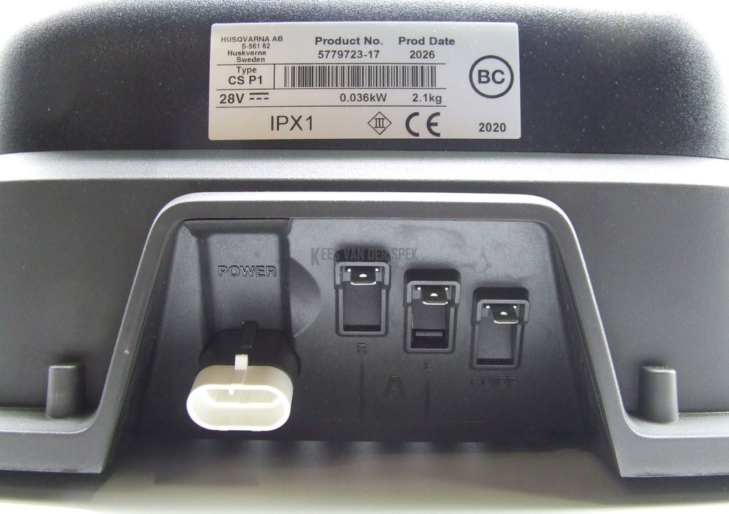 McCulloch laadstation R600, R1000 | www.keesvanderspek.nl